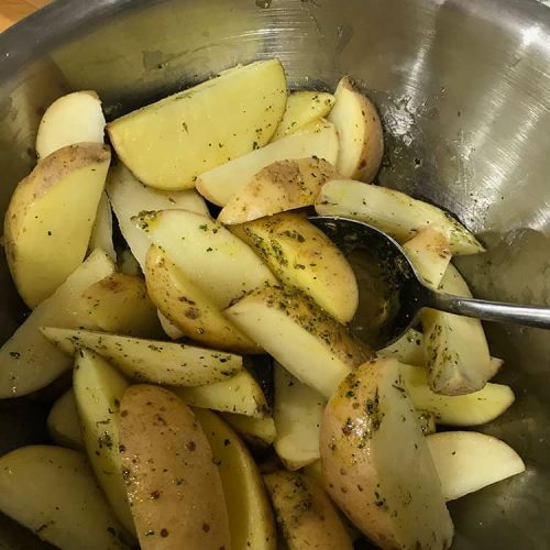 Oven roasted chips (wedges) | Recipes Made Easy