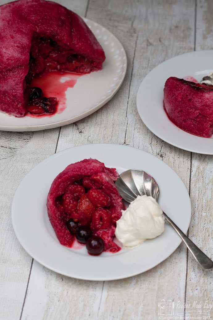 Summer pudding | Recipes Made Easy
