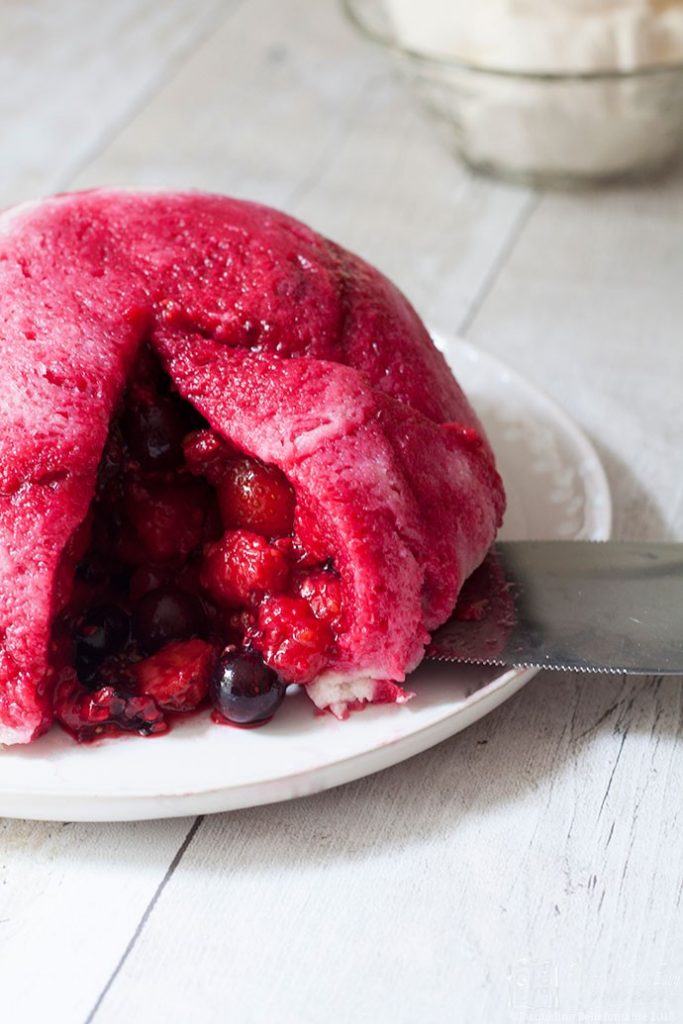 Summer pudding | Recipes Made Easy