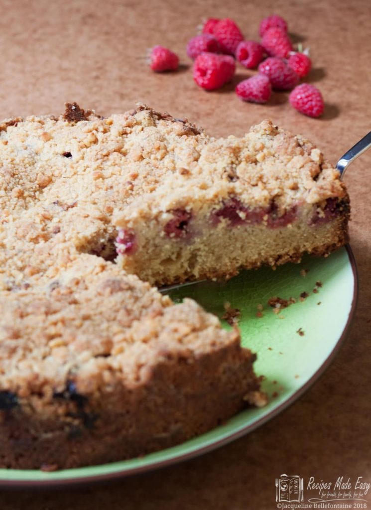 Raspberry and Hazelnut Crumble Cake | Recipes Made Easy