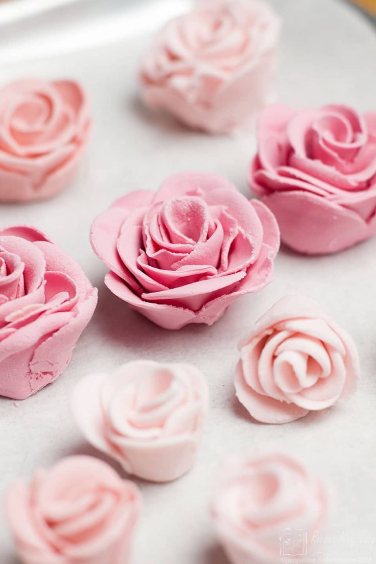Easy Sugar Roses | Recipes Made Easy