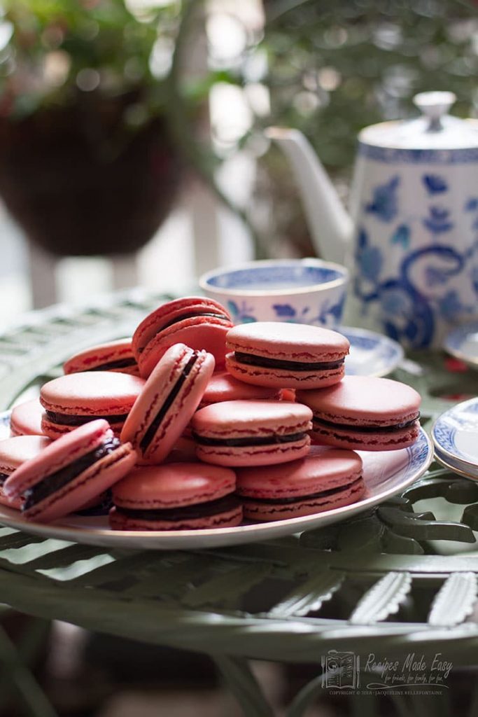 Friends in the Kitchen – Eva's Macarons | Recipes Made Easy