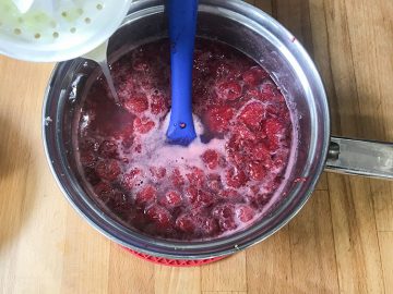 Homemade Raspberry Cordial | Recipes Made Easy