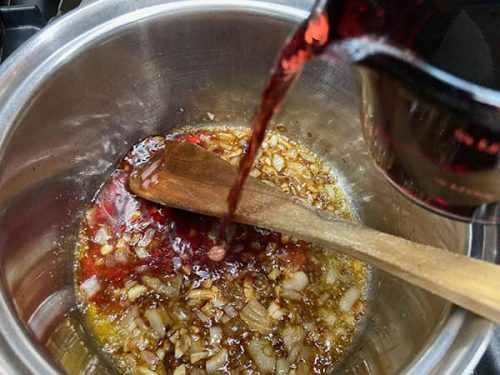 Easy Red Wine Jus | Recipes Made Easy