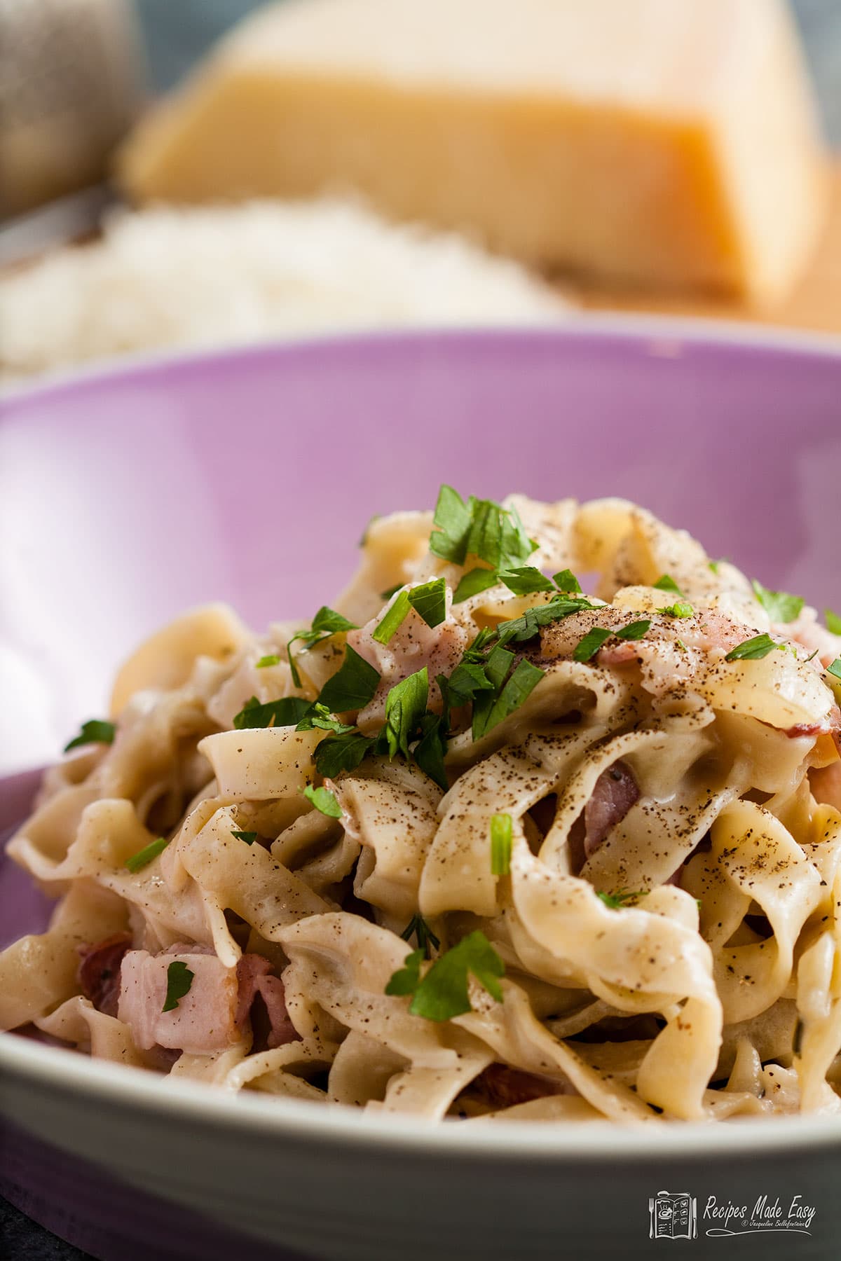 Easy Cheesy Garlic and Herb Pasta | Recipes Made Easy