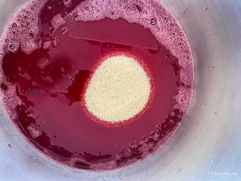 Homemade Redcurrant Jelly | Recipes Made Easy