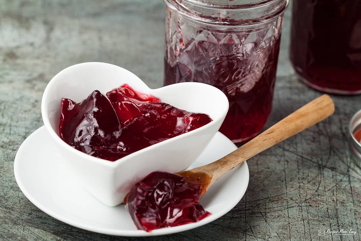 Homemade Redcurrant Jelly | Recipes Made Easy