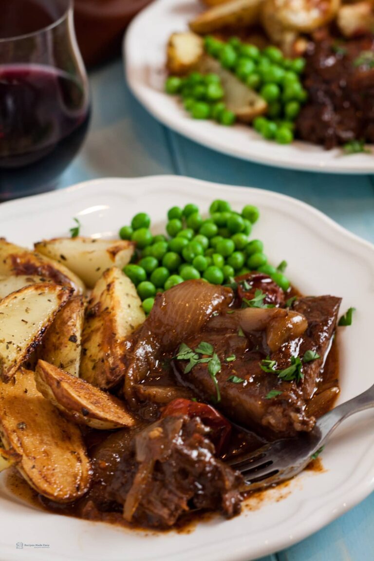 Beef Stifado | Recipes Made Easy